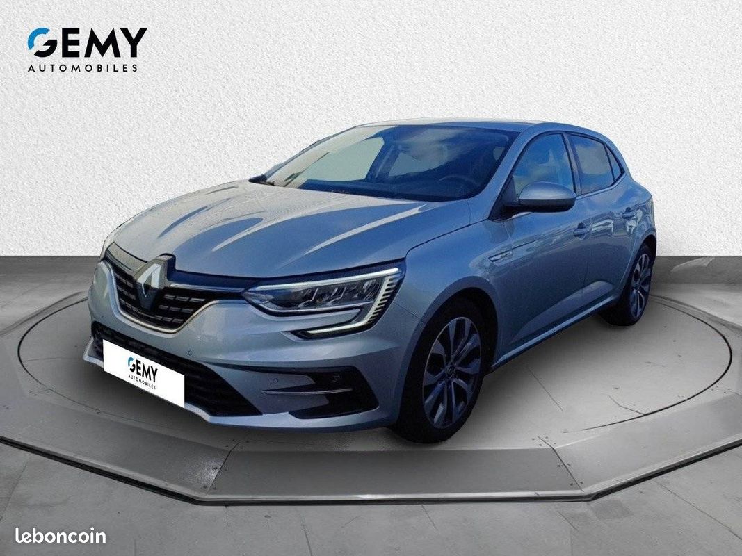 RENAULT Megane IV Berline Blue dCi 115 EDC Techno - Voitures