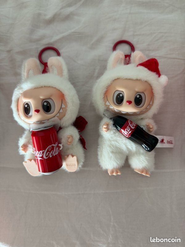 Lot de 2 Labubu Popmart Coca Cola edition - Collection