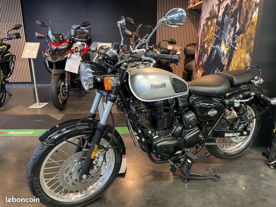Benelli IMPERIAL 400 - Motos