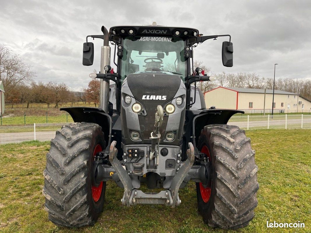 Claas AXION 830 CMATIC - Tracteurs