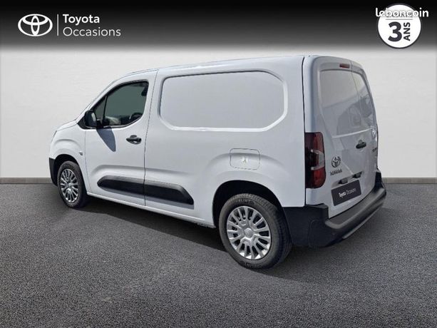 Utilitaires et fourgons Essence d'occasion - leboncoin