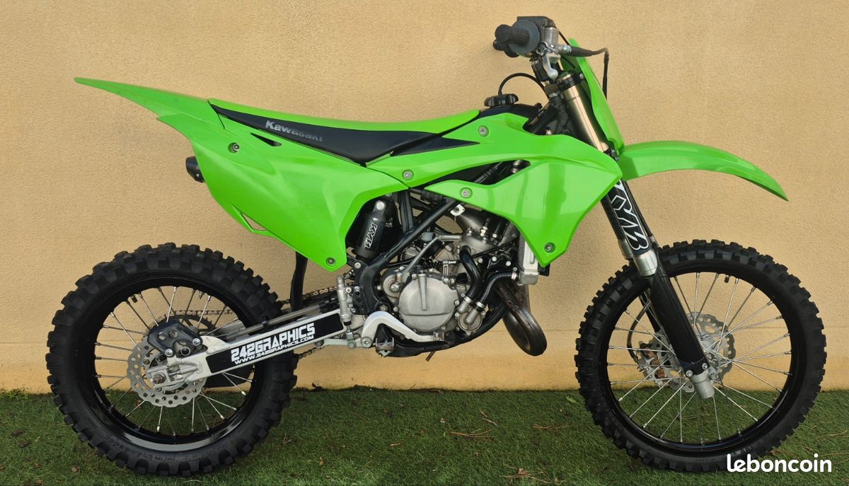 85 kx 2023 - Motos