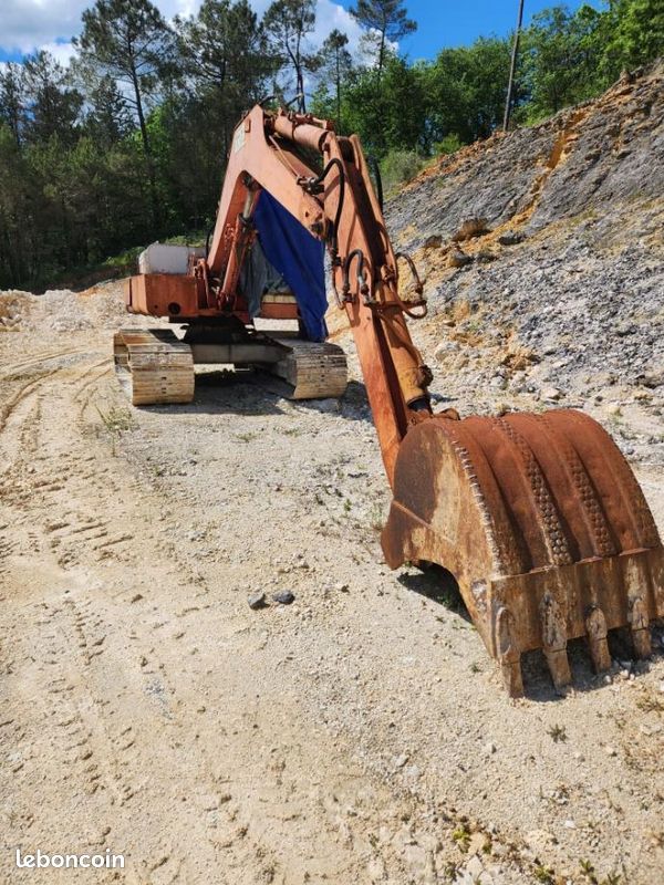 Vente Pelle Poclain - BTP - Chantier gros-oeuvre