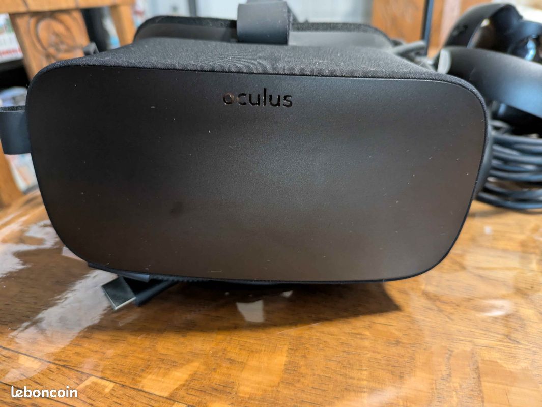 Casque VR Oculus première génération - Consoles