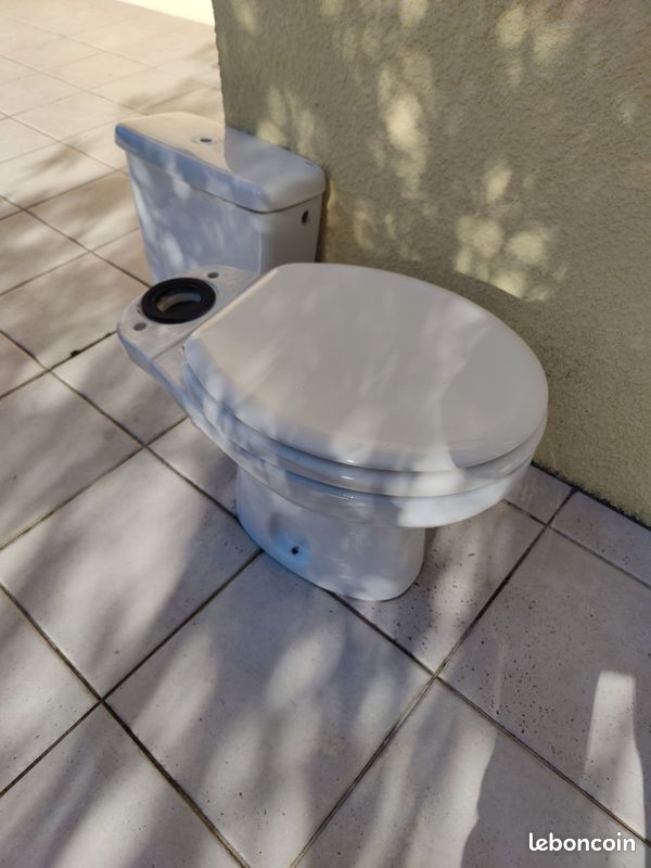 WC complet de marque Gala - Bricolage