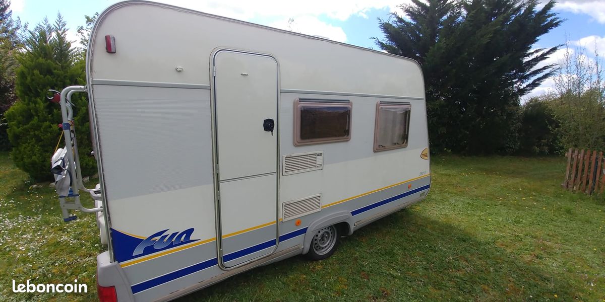 Caravane Bürstner Fun 350S - Caravaning