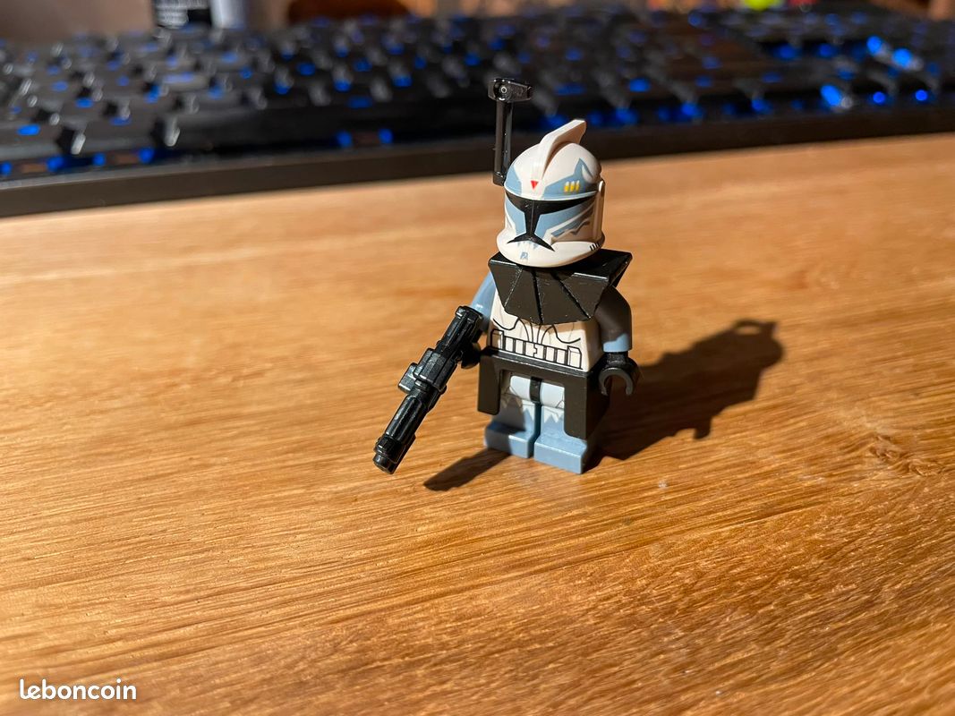Figurine LEGO Star Wars Commander Wolffe sw0330 - Jeux & Jouets