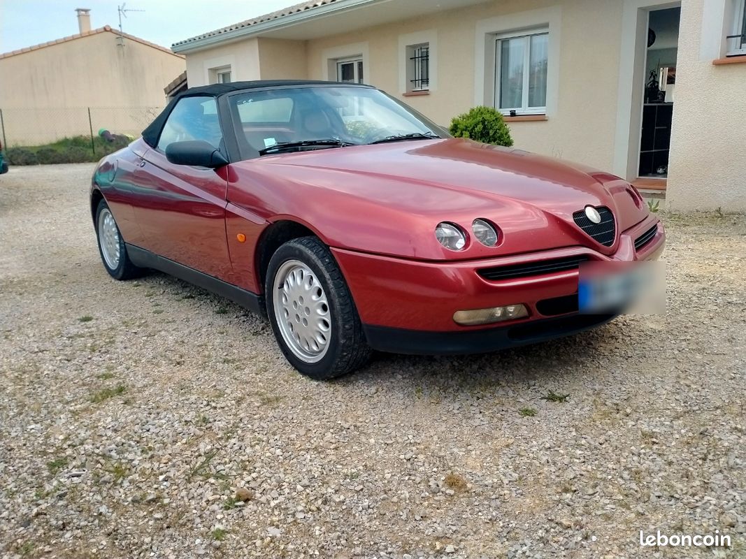 Alfa Roméo 916 spider cabriolet 3,0L - V6 - 192 CV - Voitures