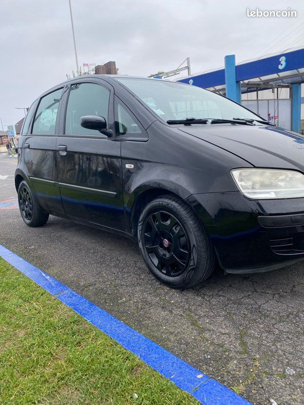 FIAT IDEA Pack Collezione Phase II Crit’air 2 - Voitures