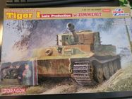 Vends maquettes char 1/35 Dragon Tiger I avec zimmerit et 2 figurines ...