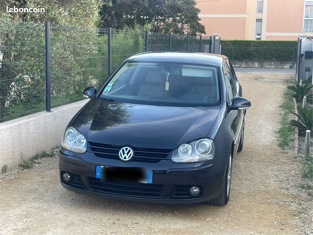 Golf V carat 4 Motion 2l tdi 140 - Voitures