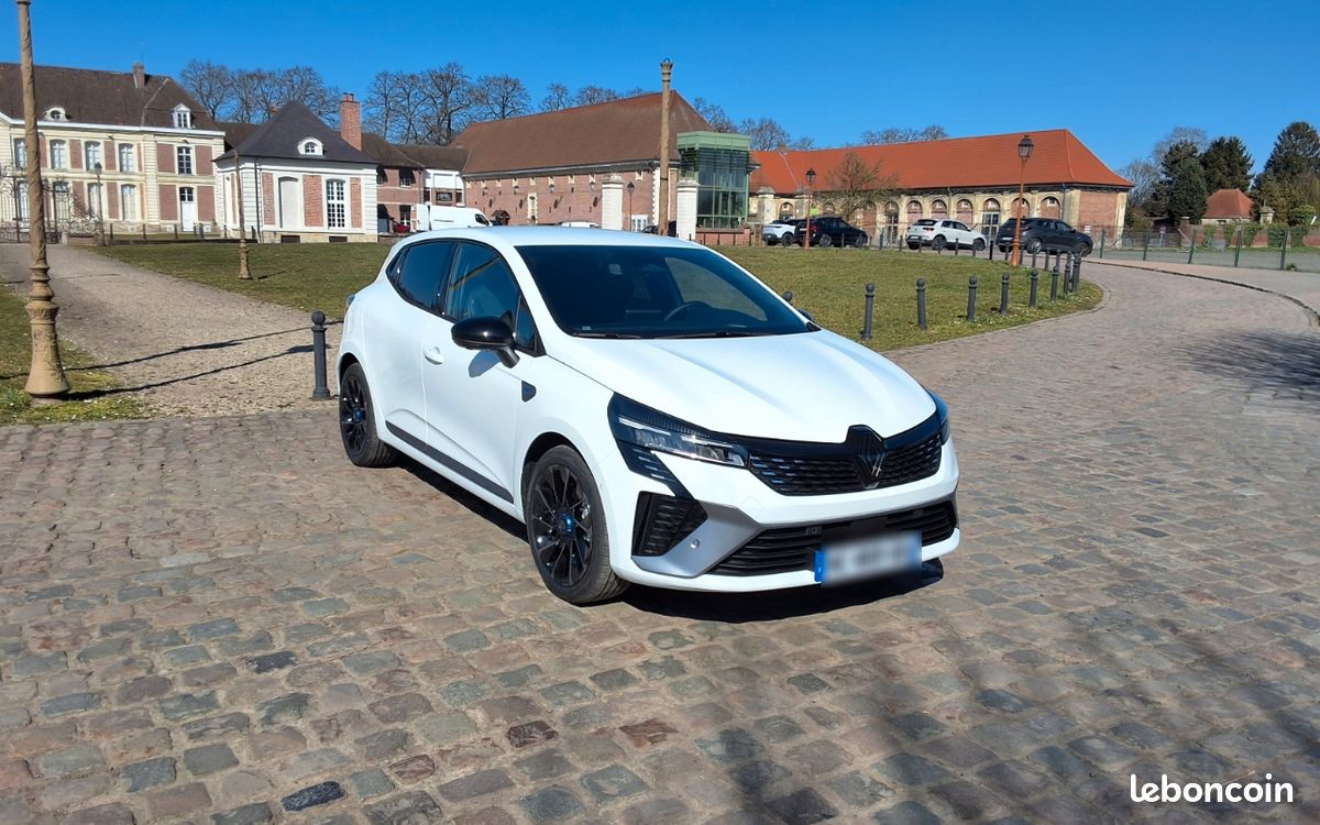 Nouvelle renault clio esprit alpine full hybride e-tech 145ch -25 full ...