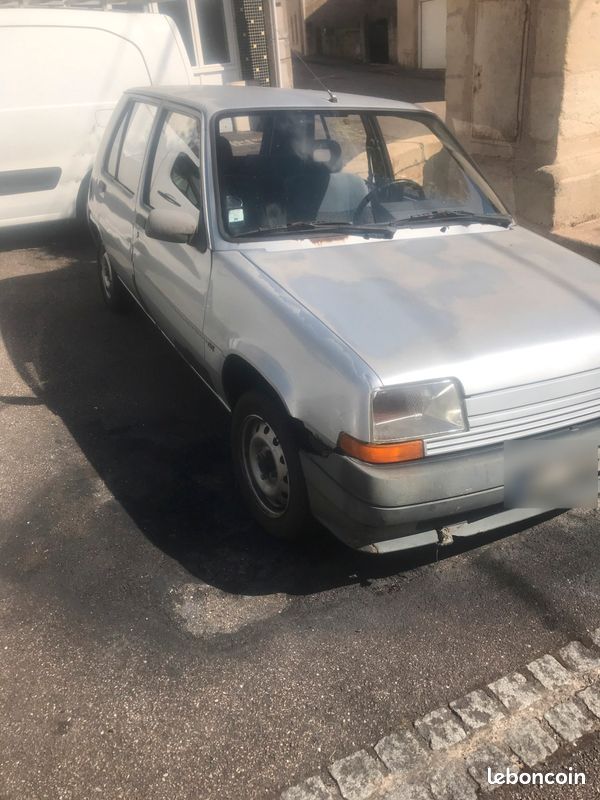 Supercinq five - Voitures