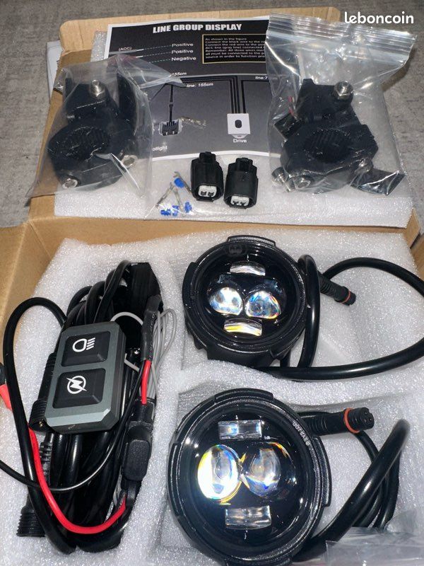 Honda africa Twin Feux Additionnels stroboscopiques LED Moto 100W Haut ...