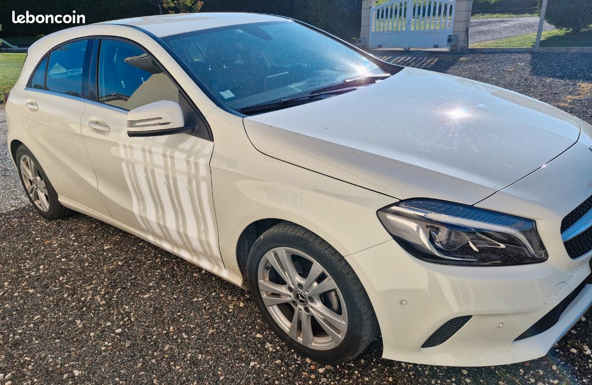 Classe A 180d Mercedes-Benz - Voitures