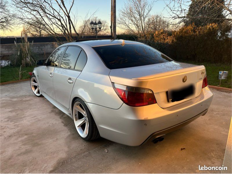 Bmw 530d e60 Full pack M d’origine - Voitures