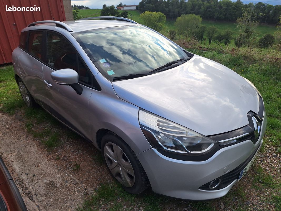 Clio 4 estate - Voitures