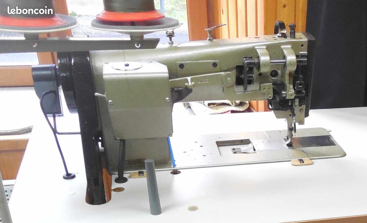 Machine à coudre Pfaff 1245 triple entraînement - Équipements industriels