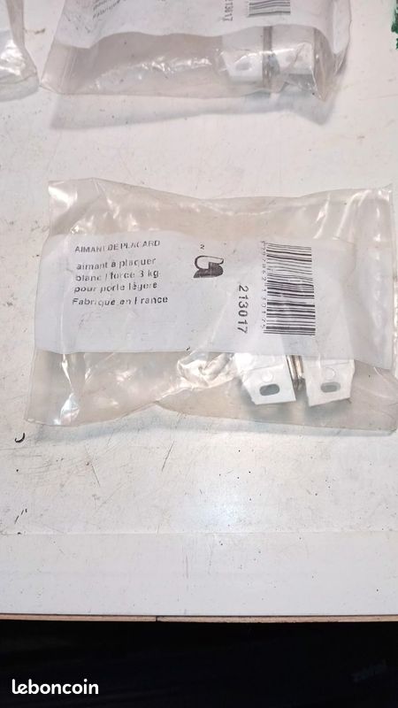 Aimants de placards - Bricolage