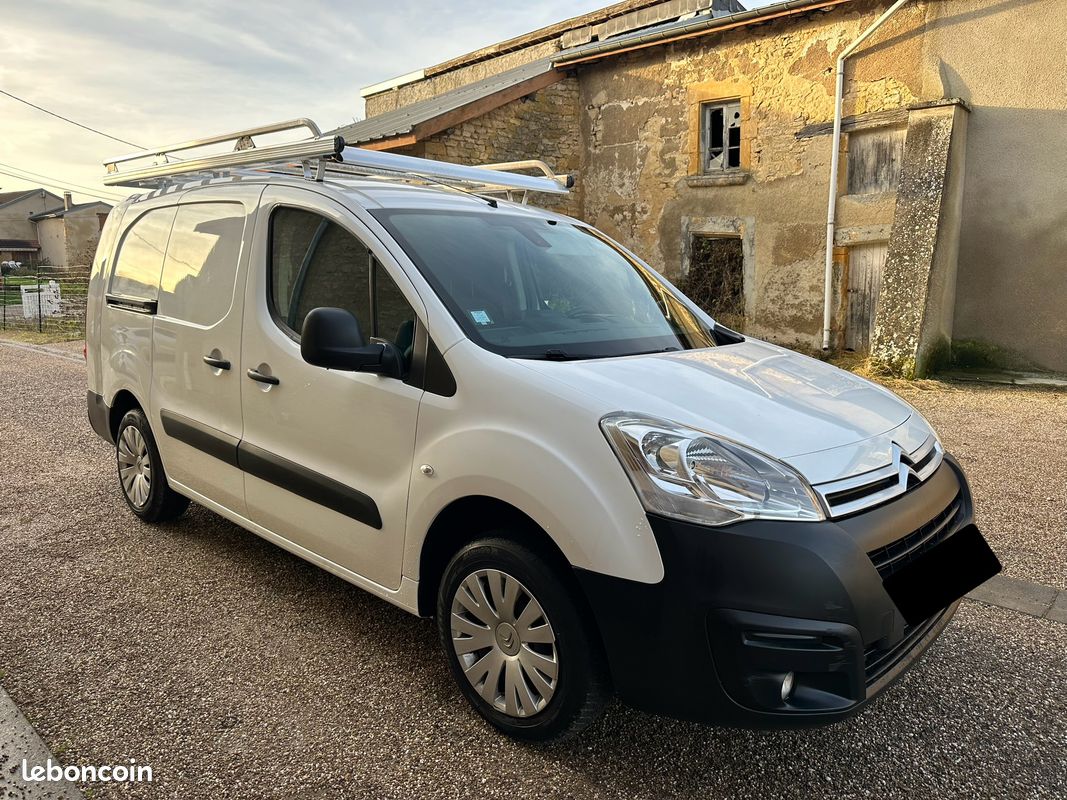 🆘 Citroën Berlingo L2 Long Châssis • 1.6 HDi 120 ch • 2017 • Première ...