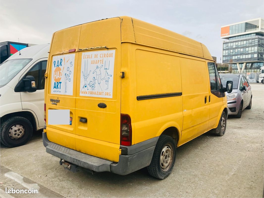 Fourgon Ford Transit 85 T280 - Utilitaires