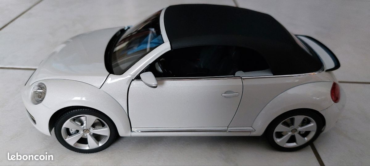 Miniature volkswagen beetle cabriolet - Collection