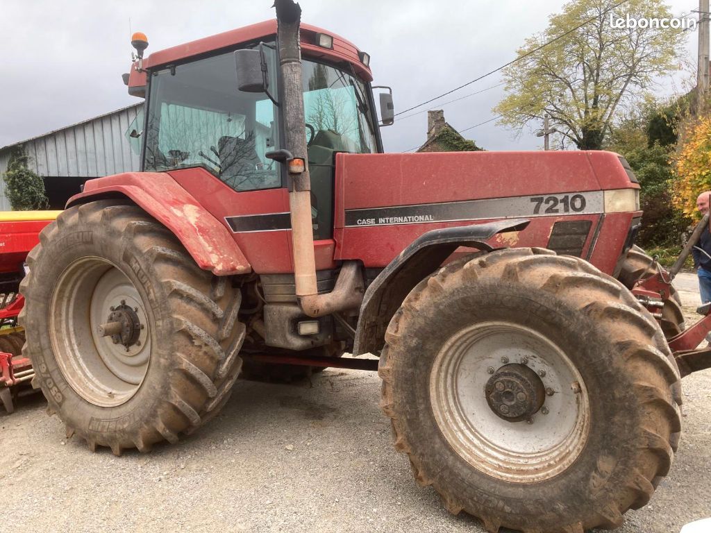 Case IH Magnum 7210 - Tracteurs
