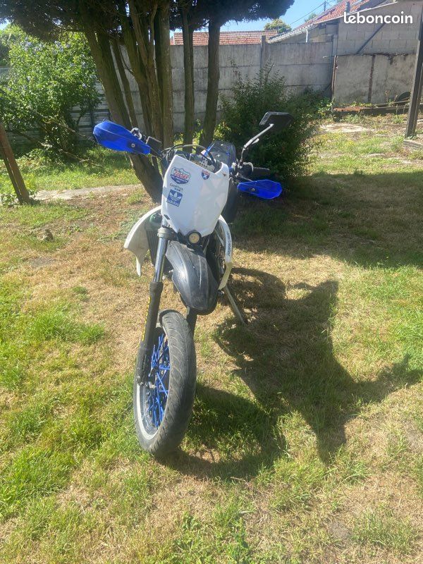 Yamaha dtr 50 - Motos