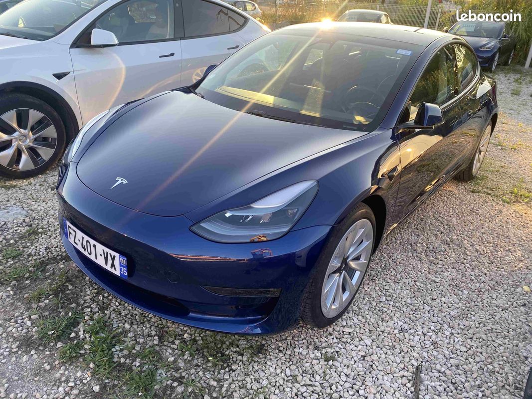 Tesla Model 3 Acceleration Boost Long Range Moto AWD en STOCK Reel ...