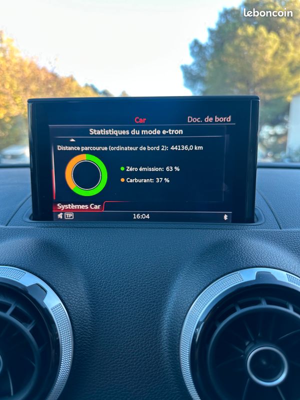 Audi A3 Sportback 1.4 TFSI 204ch e-tron Ambition Luxe S tronic 6 - Voitures