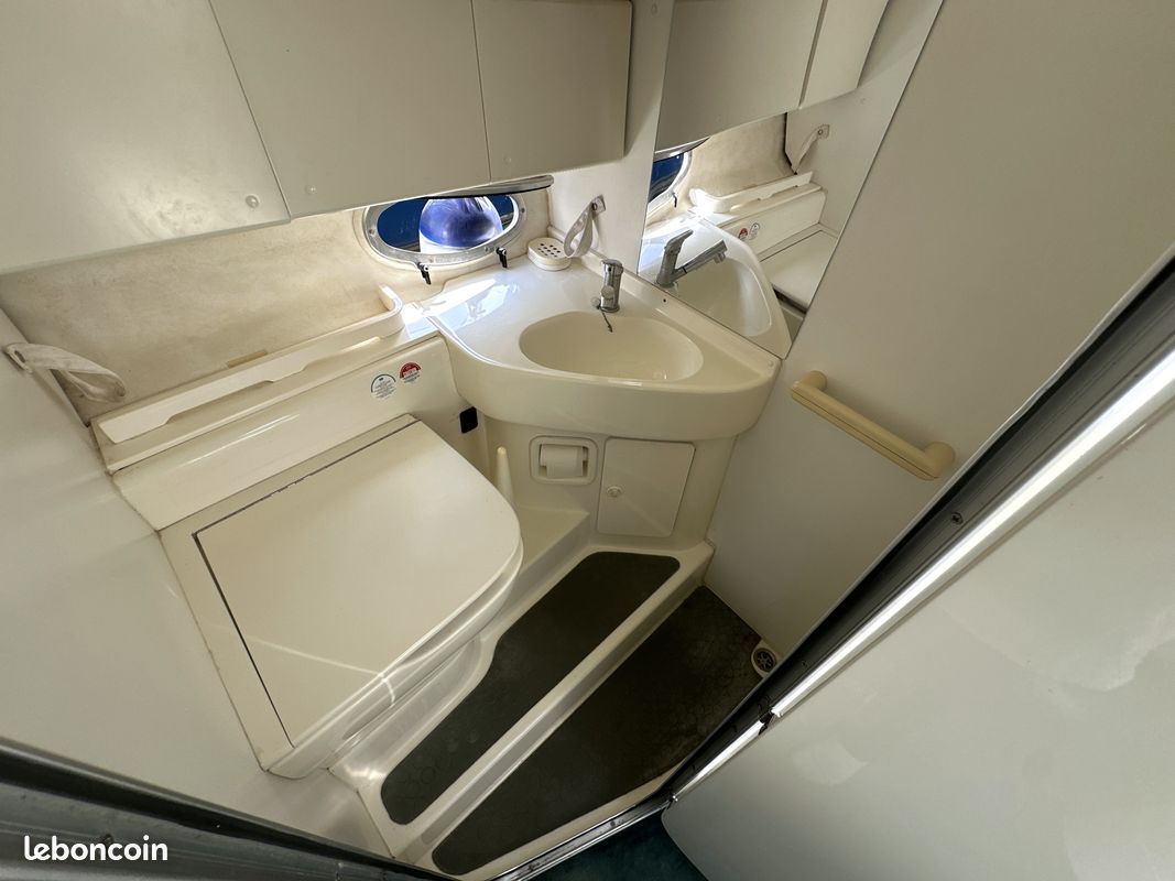 CRANCHI AQUAMARINA 31 - avec place de port disponible - Nautisme