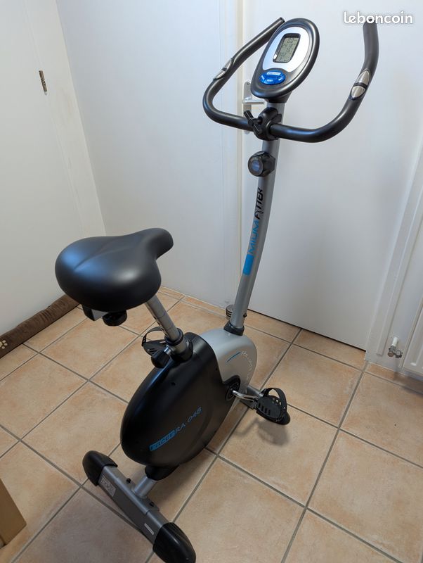 Vélo d'appartement statique - Vélos
