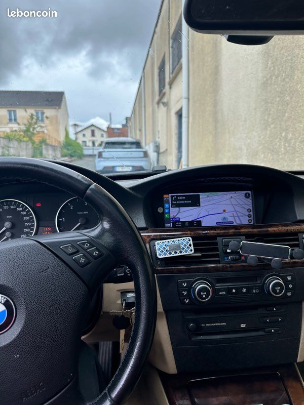 BMW SÉRIE 3 E90 pack luxe - Voitures