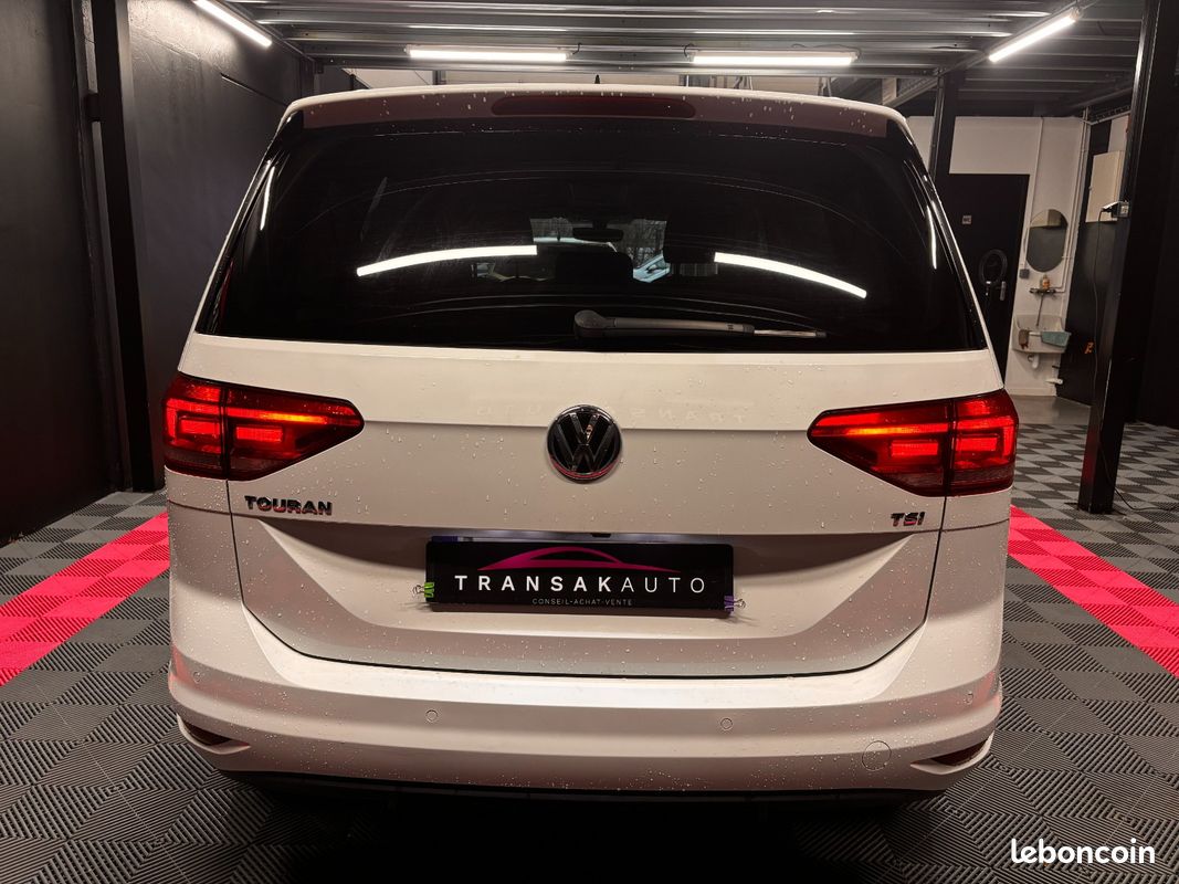 VOLKSWAGEN TOURAN 1.2 TSI 110 BMT 7pl Sound - Voitures