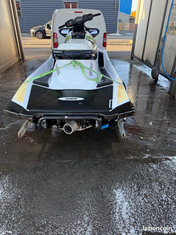 Jet ski - Nautisme