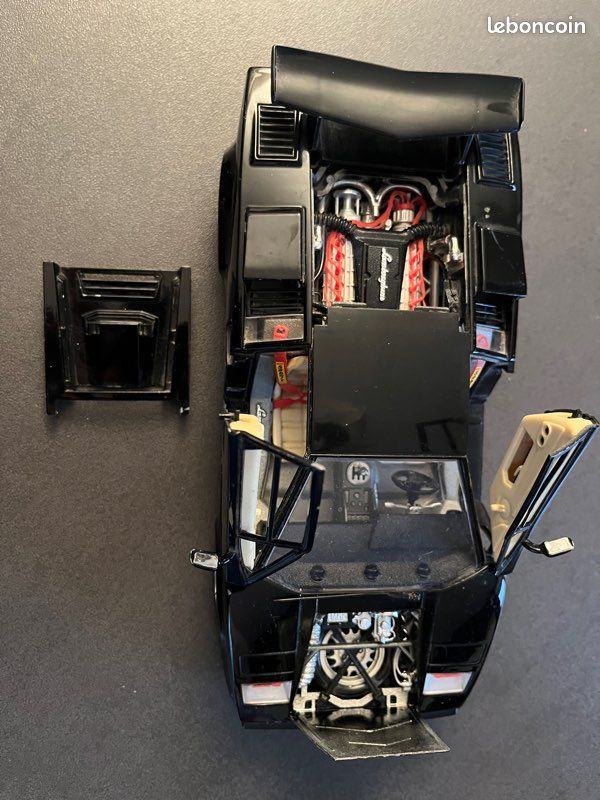 Modèle réduit Lamborghini Countar noire 1988 - Jeux & Jouets