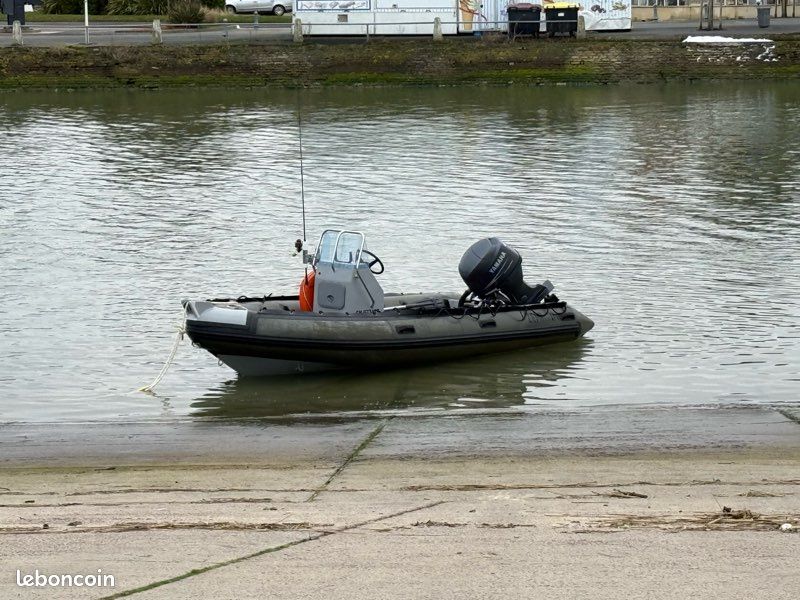 SEMI RIGIDE ZEPPELIN 16R Hypalon Yamaha 4tps 60cv 2011 - Nautisme