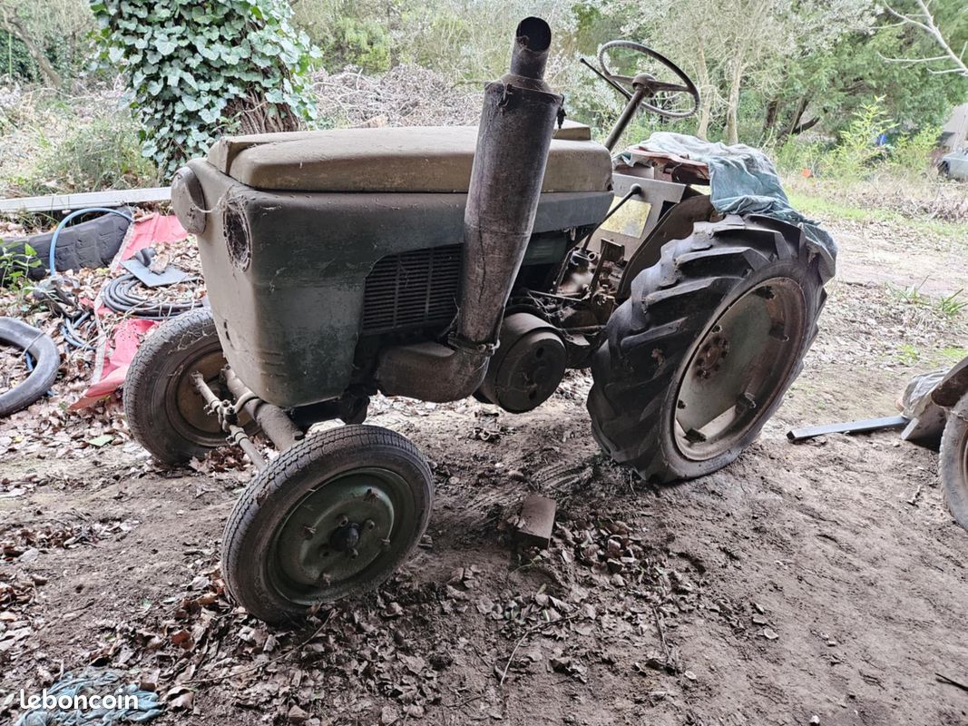 Tracteur Vierzon 201, 202, 303 - Tracteurs
