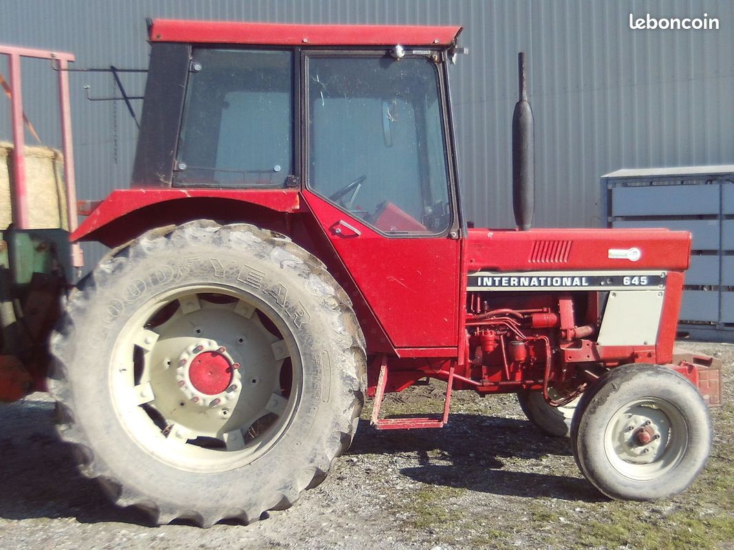 International 645 S - Tracteurs