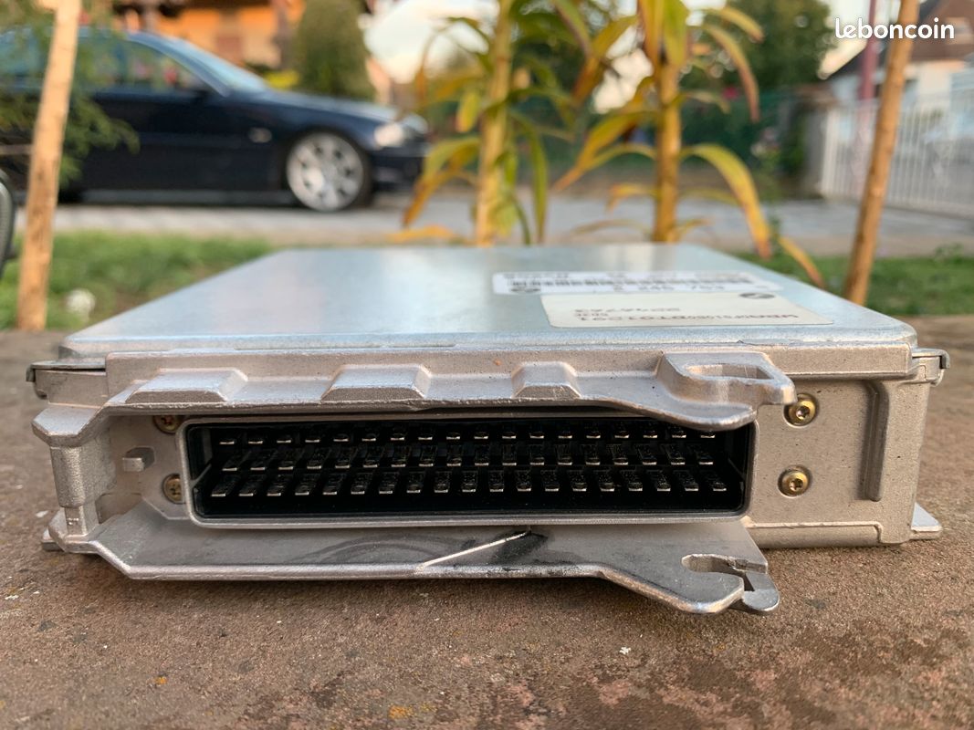 BMW E39 calculateur moteur ECU - Équipement auto