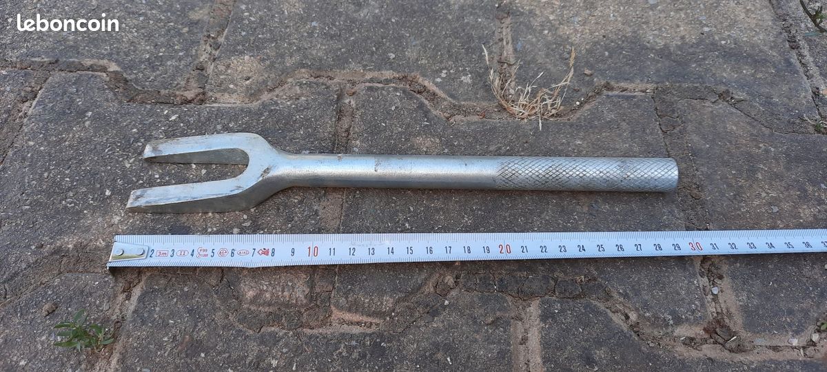 CHASSE ROTULE A FRAPPER 30 cm - Équipement auto