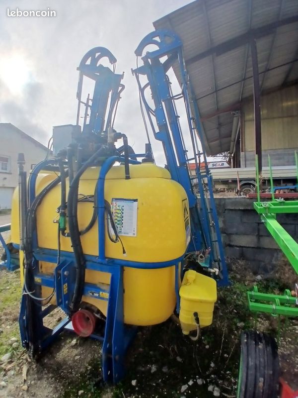 Aguirre EQ 1500 DPAE TEEJET RADION - Matériel agricole