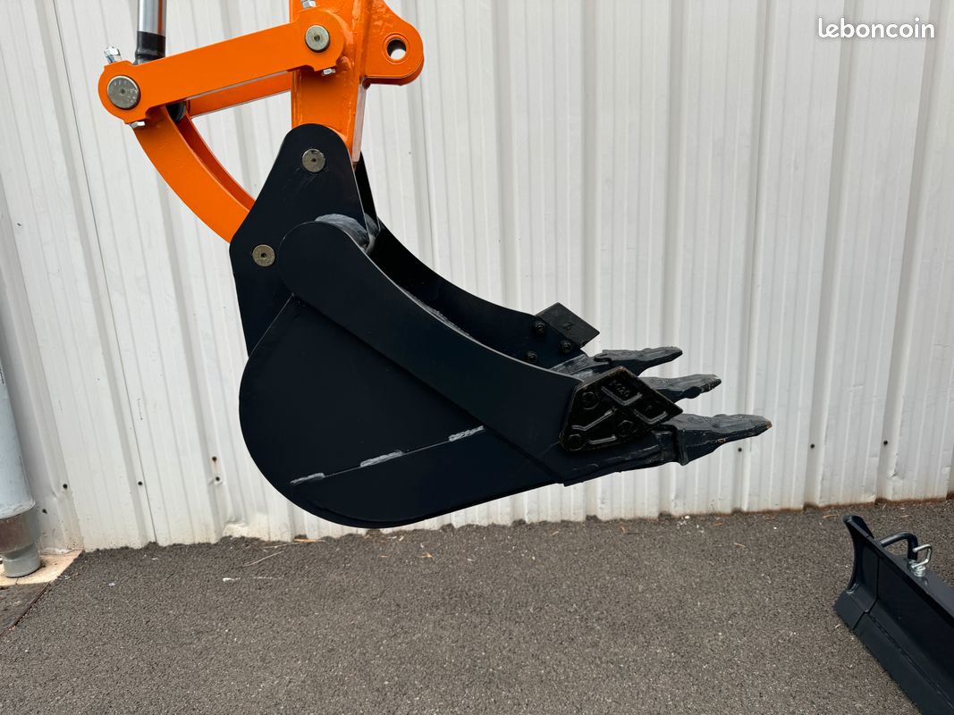 Mini Pelle Neuve 3T - Moteur KUBOTA- 2025 – 3 GODETS OFFERTS⁠⁪⁮⁮‌⁠‍‍⁠⁢‌⁫⁠⁬⁭ - BTP - Chantier ...