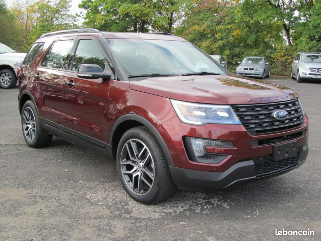 Ford Explorer Sport 3.5L v6 bi-turbo Ethanol (E85) - Voitures