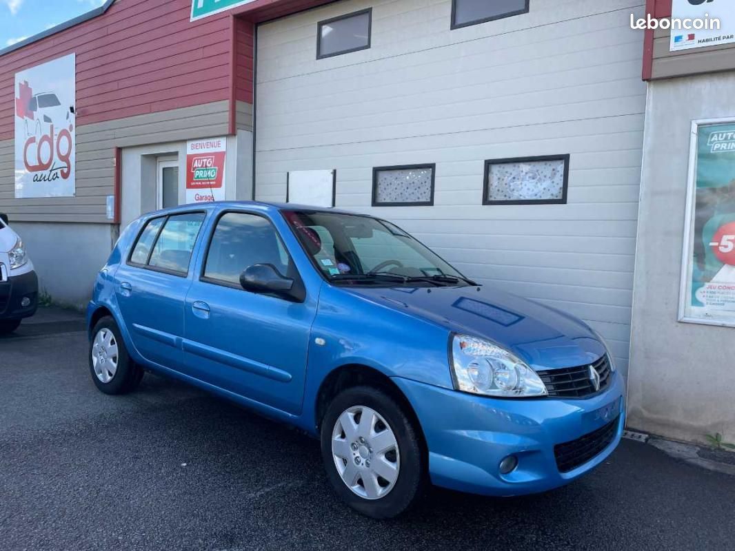 Renault Clio CAMPUS 1.2 75CV - 104000 KMS - Voitures