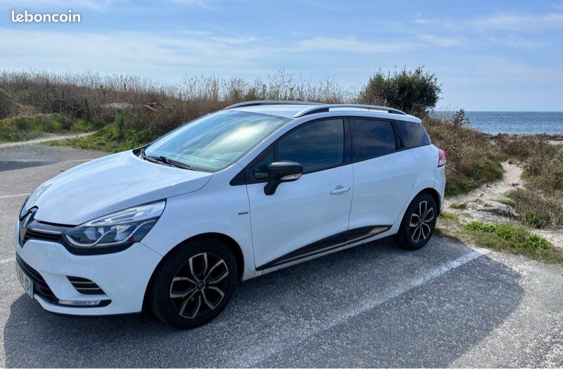 Clio IV Estate - Voitures