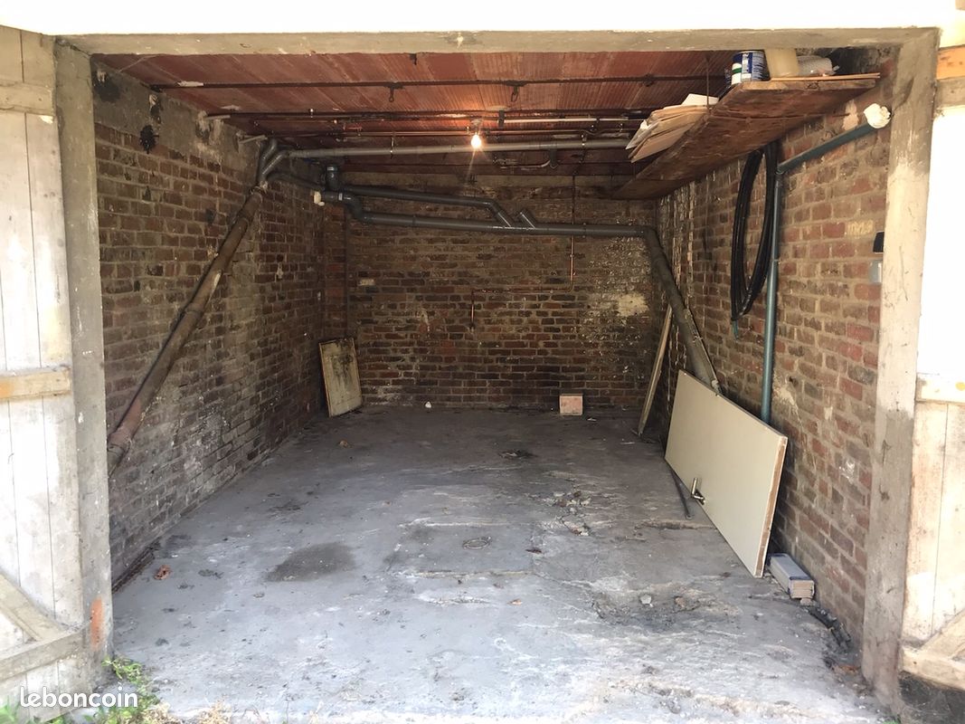 Box ou garage fermé - Locations