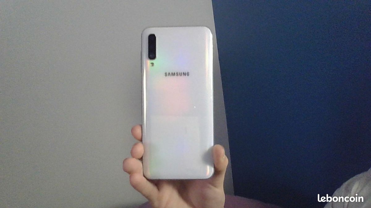 Samsung Galaxy A50 - Téléphones & Objets connectés