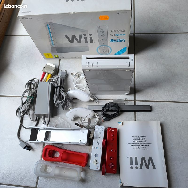 Console WII complète et même plus - Consoles