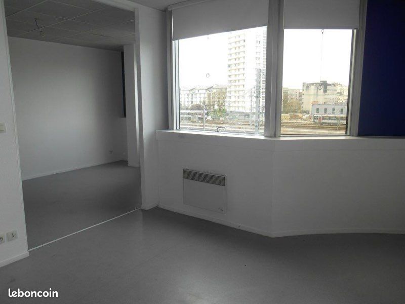 Appartement T2 Tours centre proche gare, tram et bus - Locations